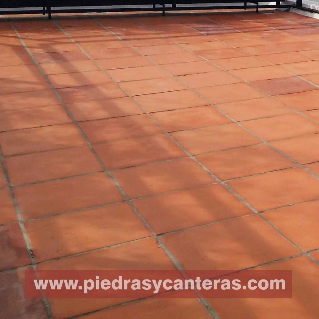 Cuarteron de Barro - Piedras y Canteras